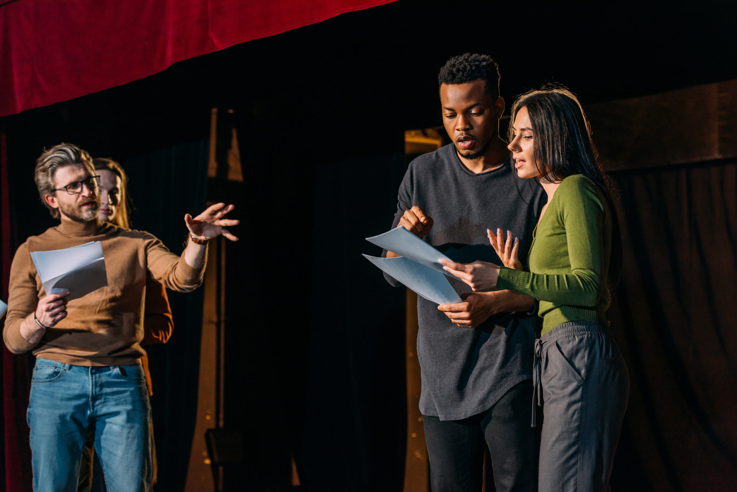 How to take feedback and criticism working in theatre - Get into Theatre How to take feedback and criticism working in theatre - Get into Theatre
